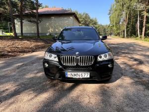 Black BMW X3 2013 in Vilnius, with an engine capacity of 3.00 L and mileage of 130 thousand km for 10500 €, photo 9 on AUTOMOTO.COM.LV
