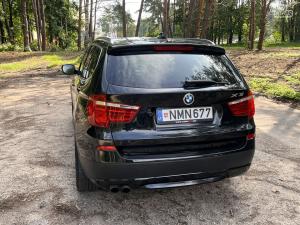 Black BMW X3 2013 in Vilnius, with an engine capacity of 3.00 L and mileage of 130 thousand km for 10500 €, photo 10 on AUTOMOTO.COM.LV