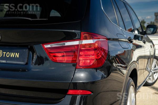Black BMW X3 2013 in Riga, with an engine capacity of 2.00 L and mileage of 234 thousand km for 11550 €, photo 7 on AUTOMOTO.COM.LV