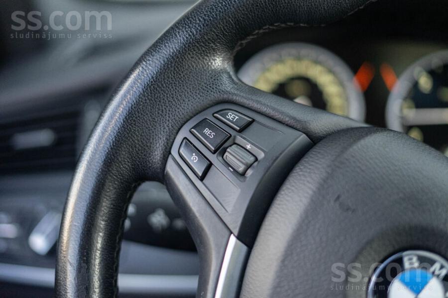 Black BMW X3 2013 in Riga, with an engine capacity of 2.00 L and mileage of 234 thousand km for 11550 €, photo 19 on AUTOMOTO.COM.LV