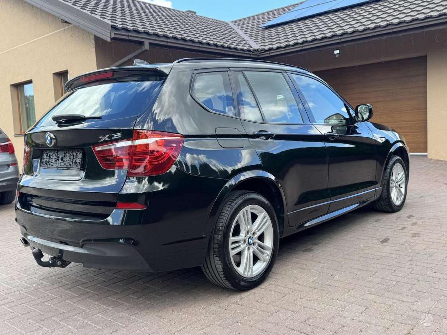 Black BMW X3 2013 in Utena, with an engine capacity of 2.00 L and mileage of 301 thousand km for 9750 €, photo 6 on AUTOMOTO.COM.LV