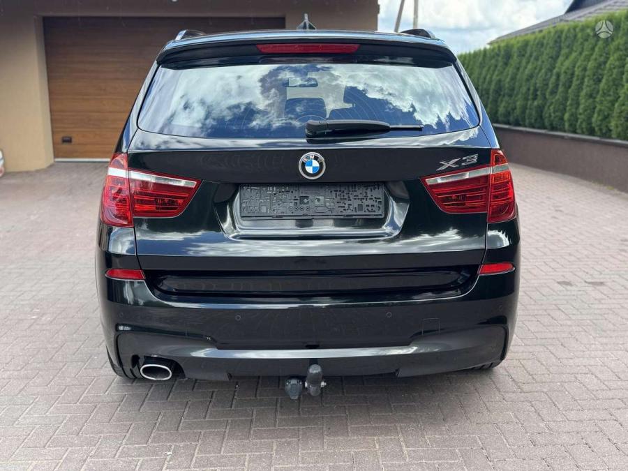 Black BMW X3 2013 in Utena, with an engine capacity of 2.00 L and mileage of 301 thousand km for 9750 €, photo 7 on AUTOMOTO.COM.LV