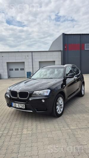 Melns BMW X3 2013 Kuldīga, ar dzinēja tilpumu 2.00 L un nobraukumu 277 tūkst. km par 10800 €, foto 3 vietnē AUTOMOTO.COM.LV