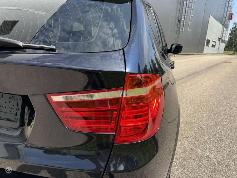Black BMW X3 2013 in Alytus, with an engine capacity of 2.00 L and mileage of 261 thousand km for 11950 €, photo 27 on AUTOMOTO.COM.LV