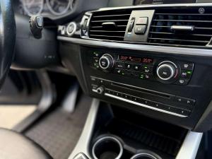 Melns BMW X3 2013 Radviliškis, ar dzinēja tilpumu 2.00 L un nobraukumu 339 tūkst. km par 6400 €, foto 21 vietnē AUTOMOTO.COM.LV