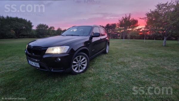 Black BMW X3 2013 in Riga, with an engine capacity of 2.00 L and mileage of 210 thousand km for 10888 €, photo 5 on AUTOMOTO.COM.LV