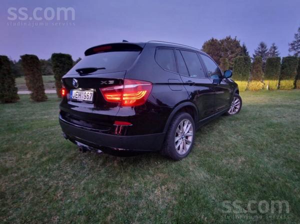 Black BMW X3 2013 in Riga, with an engine capacity of 2.00 L and mileage of 210 thousand km for 10888 €, photo 9 on AUTOMOTO.COM.LV