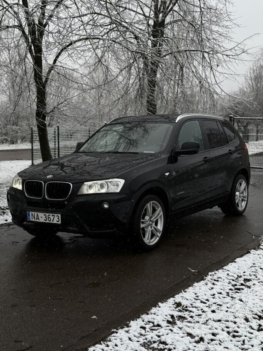 Black BMW X3 2014 in Riga, with an engine capacity of 2.00 L and mileage of 391 thousand km for 8500 €, photo 1 on AUTOMOTO.COM.LV