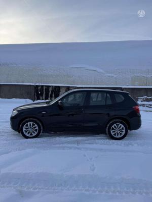 Melns BMW X3 2014 Panevēža, ar dzinēja tilpumu 2.00 L un nobraukumu 237 tūkst. km par 11600 €, foto 4 vietnē AUTOMOTO.COM.LV