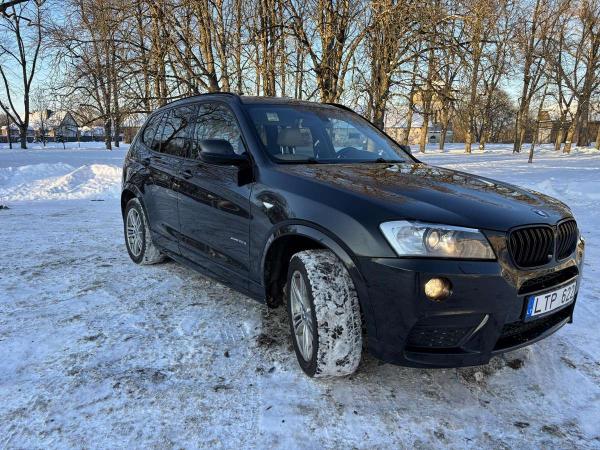 Black BMW X3 2014 in Vilnius, with an engine capacity of 2.00 L and mileage of 374 thousand km for 9799 €, photo 2 on AUTOMOTO.COM.LV