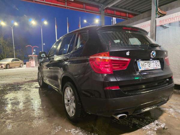 Melns BMW X3 2014 Jonava, ar dzinēja tilpumu 2.00 L un nobraukumu 400 tūkst. km par 7200 €, foto 1 vietnē AUTOMOTO.COM.LV