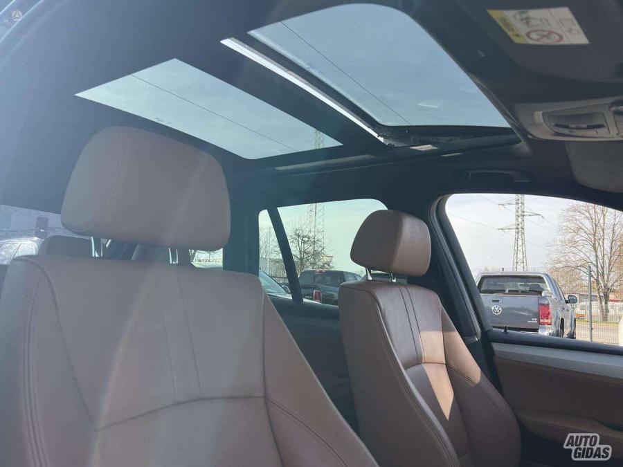 Black BMW X3 2014 in Marijampole, with an engine capacity of 3.00 L and mileage of 152 thousand km for 14450 €, photo 25 on AUTOMOTO.COM.LV