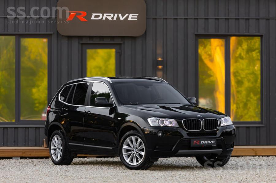 Melns BMW X3 2014 Jelgava, ar dzinēja tilpumu 2.00 L un nobraukumu 263 tūkst. km par 12900 €, foto 1 vietnē AUTOMOTO.COM.LV