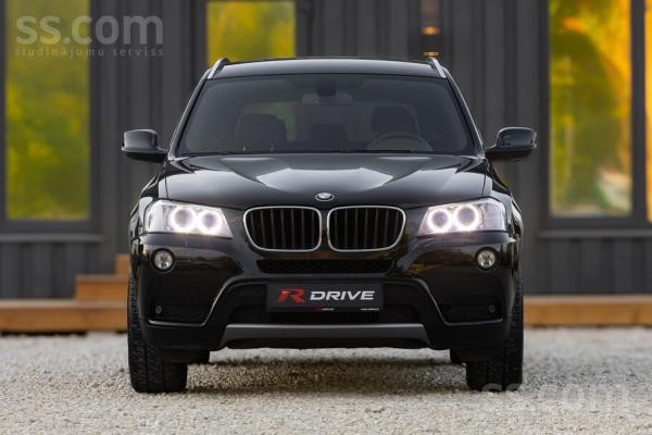 Melns BMW X3 2014 Jelgava, ar dzinēja tilpumu 2.00 L un nobraukumu 263 tūkst. km par 12900 €, foto 3 vietnē AUTOMOTO.COM.LV