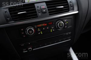 Melns BMW X3 2014 Jelgava, ar dzinēja tilpumu 2.00 L un nobraukumu 263 tūkst. km par 12900 €, foto 16 vietnē AUTOMOTO.COM.LV