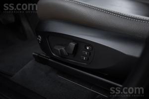 Melns BMW X3 2014 Jelgava, ar dzinēja tilpumu 2.00 L un nobraukumu 263 tūkst. km par 12900 €, foto 25 vietnē AUTOMOTO.COM.LV