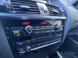 Melns BMW X3 2014 Liepāja, ar dzinēja tilpumu 3.00 L un nobraukumu 275 tūkst. km par 15000 €, foto 13 vietnē AUTOMOTO.COM.LV
