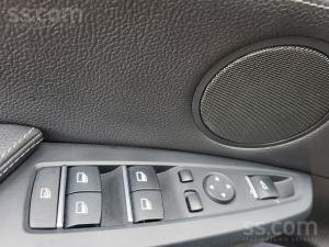 Melns BMW X3 2014 Jelgava, ar dzinēja tilpumu 3.00 L un nobraukumu 290 tūkst. km par 15990 €, foto 21 vietnē AUTOMOTO.COM.LV