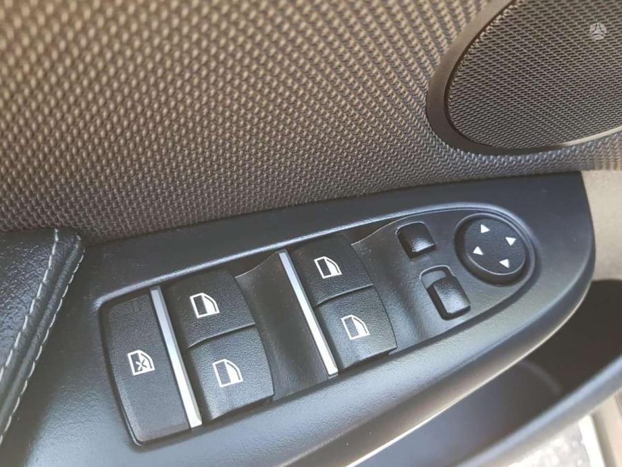 Melns BMW X3 2014 Šauļi, ar dzinēja tilpumu 2.00 L un nobraukumu 300 tūkst. km par 9950 €, foto 14 vietnē AUTOMOTO.COM.LV