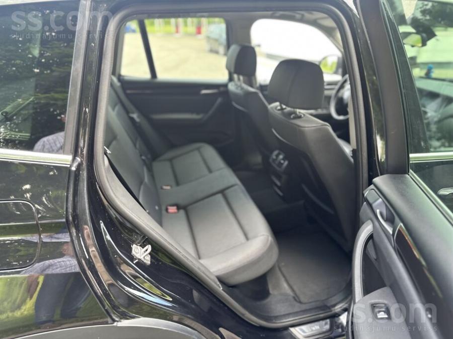 Black BMW X3 2014 in Daugavpils, with an engine capacity of 2.00 L and mileage of 212 thousand km for 11500 €, photo 7 on AUTOMOTO.COM.LV