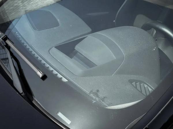 Black BMW X3 2014 in Riga, with an engine capacity of 2.00 L and mileage of 156 thousand km for 14900 €, photo 6 on AUTOMOTO.COM.LV
