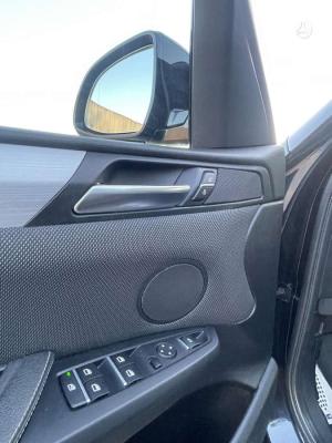 Black BMW X3 2014 in Kaunas, with an engine capacity of 2.00 L and mileage of 179 thousand km for 14990 €, photo 11 on AUTOMOTO.COM.LV