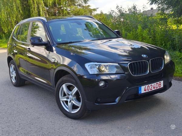 Melns BMW X3 2014 Prienai, ar dzinēja tilpumu 2.00 L un nobraukumu 212 tūkst. km par 7990 €, foto 4 vietnē AUTOMOTO.COM.LV