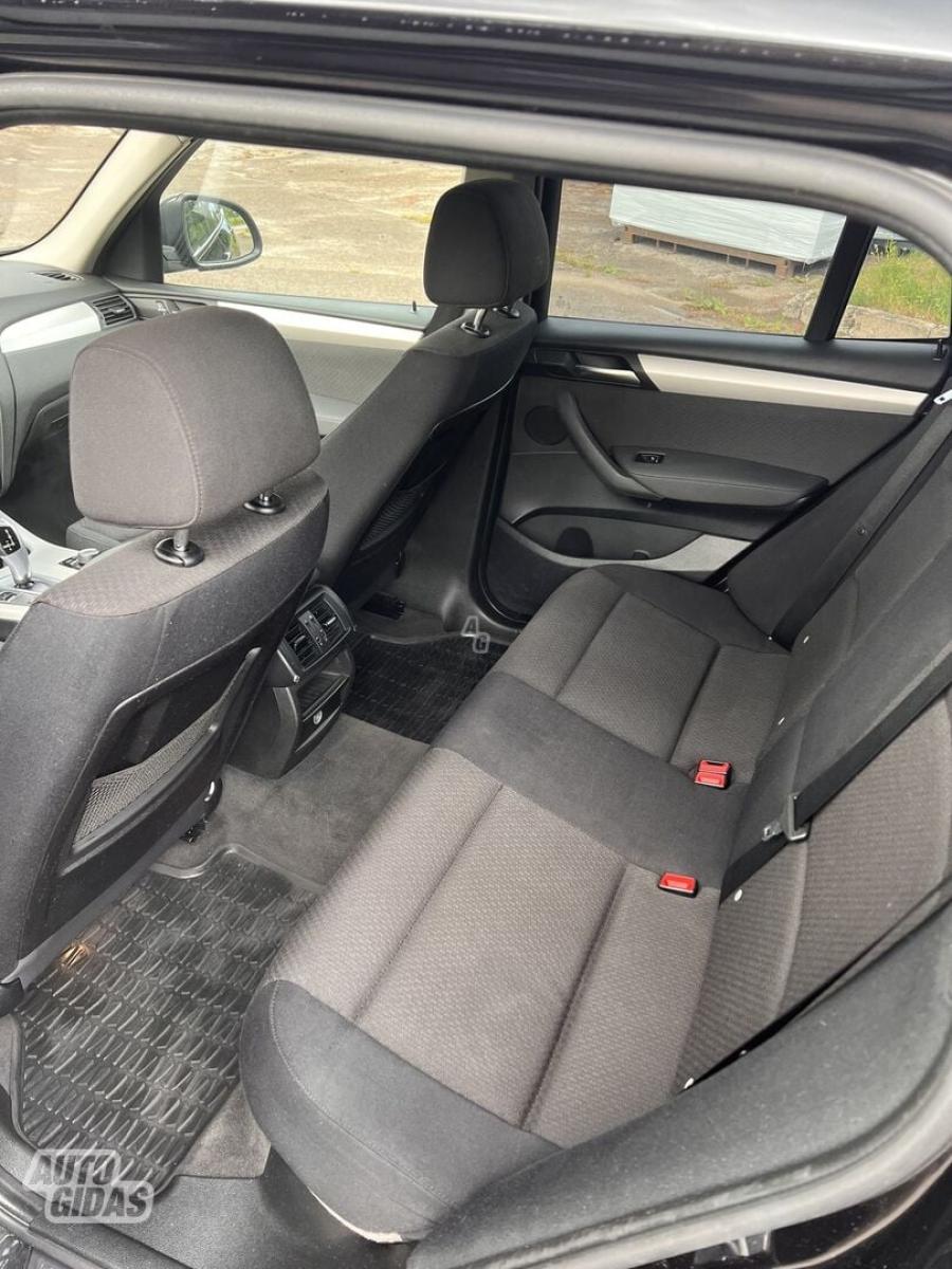 Melns BMW X3 2014 Panevēža, ar dzinēja tilpumu 2.00 L un nobraukumu 314 tūkst. km par 10500 €, foto 11 vietnē AUTOMOTO.COM.LV