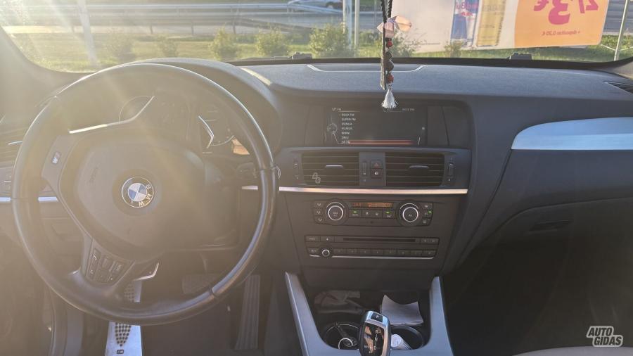 Black BMW X3 2014 in Vilnius, with an engine capacity of 2.00 L and mileage of 370 thousand km for 8799 €, photo 14 on AUTOMOTO.COM.LV