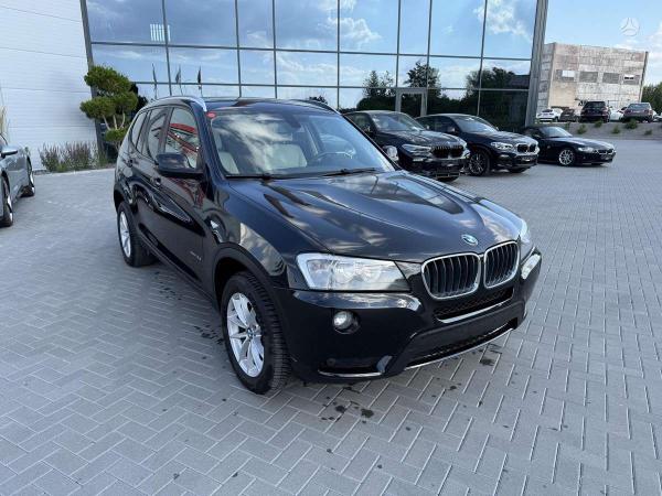 Black BMW X3 2014 in Telschi, with an engine capacity of 2.00 L and mileage of 224 thousand km for 7999 €, photo 9 on AUTOMOTO.COM.LV