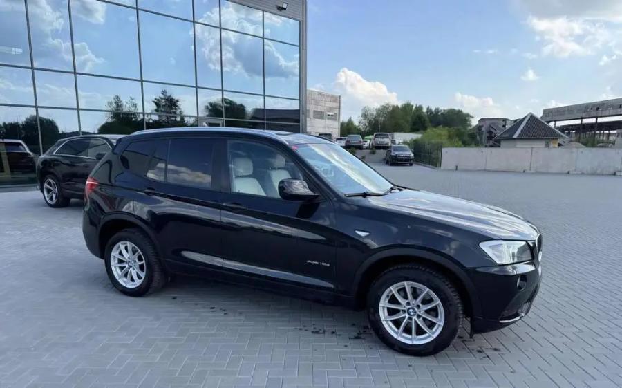 Black BMW X3 2014 in Telschi, with an engine capacity of 2.00 L and mileage of 223 thousand km for 7990 €, photo 3 on AUTOMOTO.COM.LV