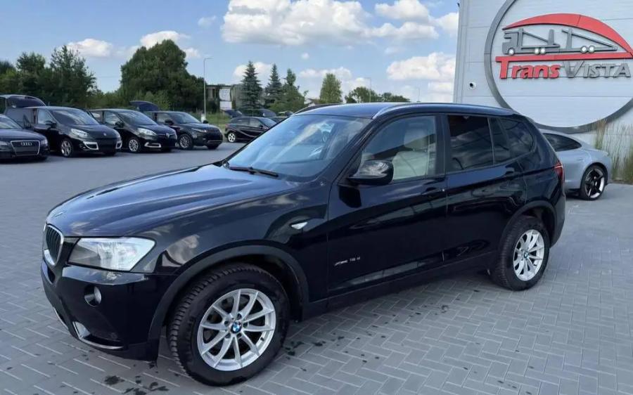 Black BMW X3 2014 in Telschi, with an engine capacity of 2.00 L and mileage of 223 thousand km for 7990 €, photo 5 on AUTOMOTO.COM.LV