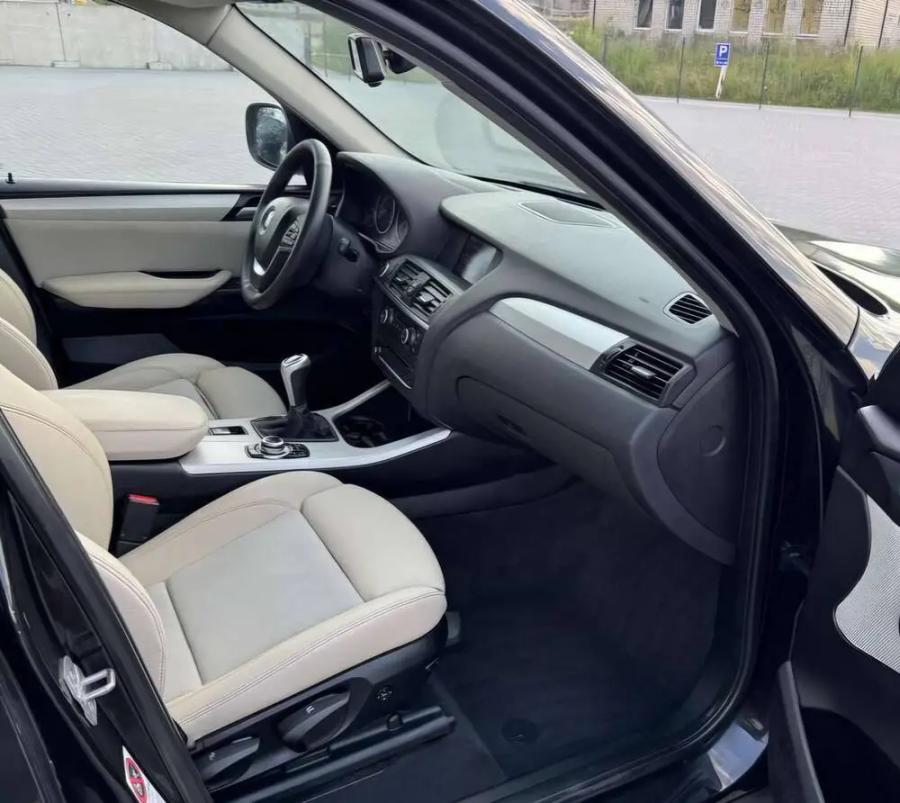 Black BMW X3 2014 in Telschi, with an engine capacity of 2.00 L and mileage of 223 thousand km for 7990 €, photo 14 on AUTOMOTO.COM.LV