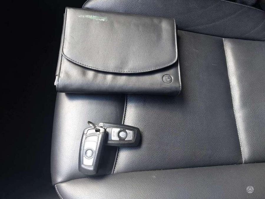 Melns BMW X3 2014 Viļņa, ar dzinēja tilpumu 2.00 L un nobraukumu 298 tūkst. km par 10700 €, foto 7 vietnē AUTOMOTO.COM.LV