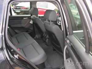 Black BMW X3 2014 in Riga, with an engine capacity of 2.00 L and mileage of 213 thousand km for 12200 €, photo 8 on AUTOMOTO.COM.LV