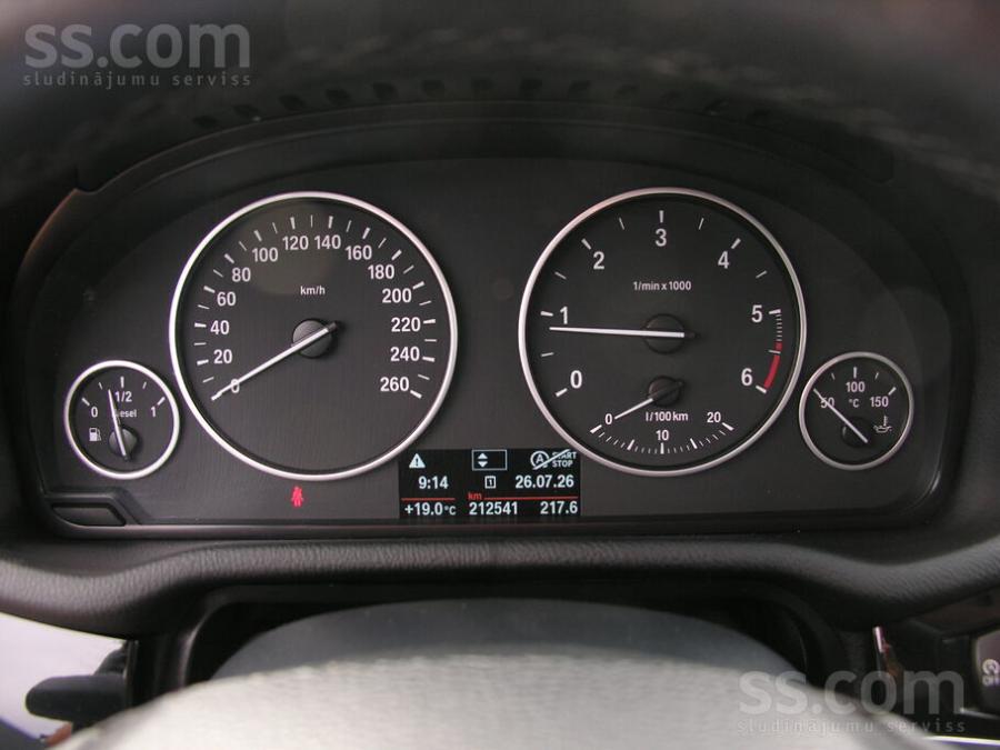 Black BMW X3 2014 in Riga, with an engine capacity of 2.00 L and mileage of 213 thousand km for 12200 €, photo 13 on AUTOMOTO.COM.LV