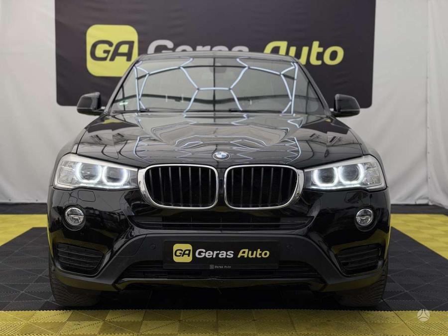 Black BMW X3 2014 in Vilnius, with an engine capacity of 2.00 L and mileage of 298 thousand km for 11000 €, photo 3 on AUTOMOTO.COM.LV