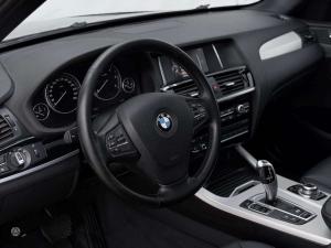 Black BMW X3 2014 in Vilnius, with an engine capacity of 2.00 L and mileage of 298 thousand km for 11000 €, photo 10 on AUTOMOTO.COM.LV