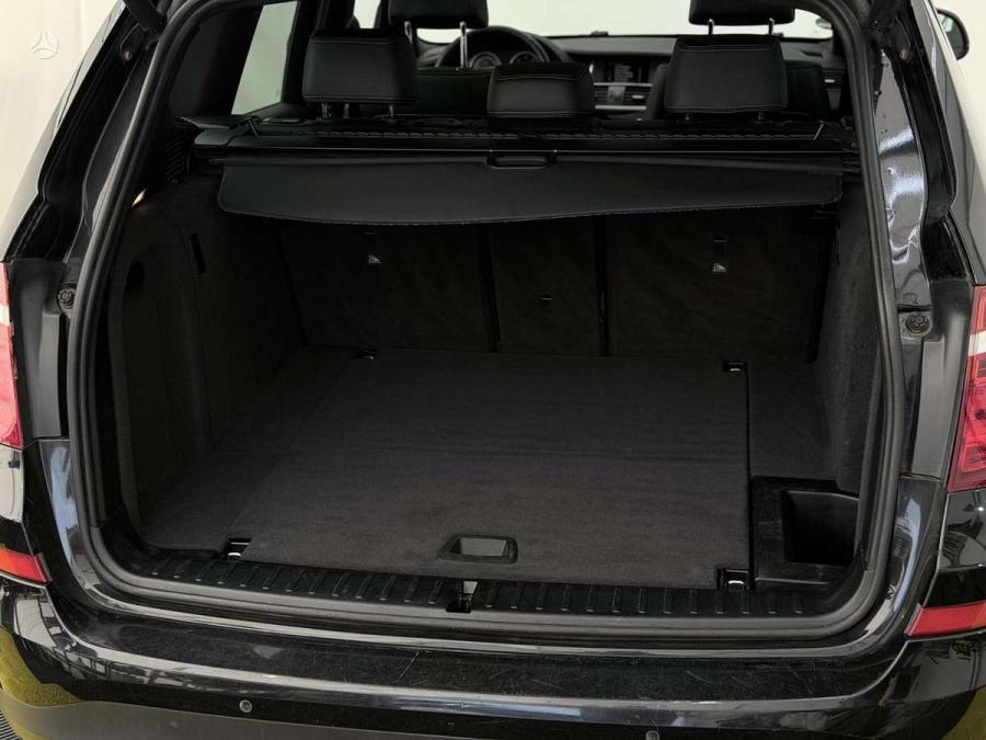 Black BMW X3 2014 in Vilnius, with an engine capacity of 2.00 L and mileage of 298 thousand km for 11000 €, photo 13 on AUTOMOTO.COM.LV