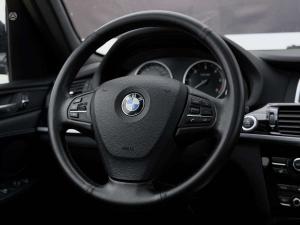 Black BMW X3 2014 in Vilnius, with an engine capacity of 2.00 L and mileage of 298 thousand km for 11000 €, photo 20 on AUTOMOTO.COM.LV