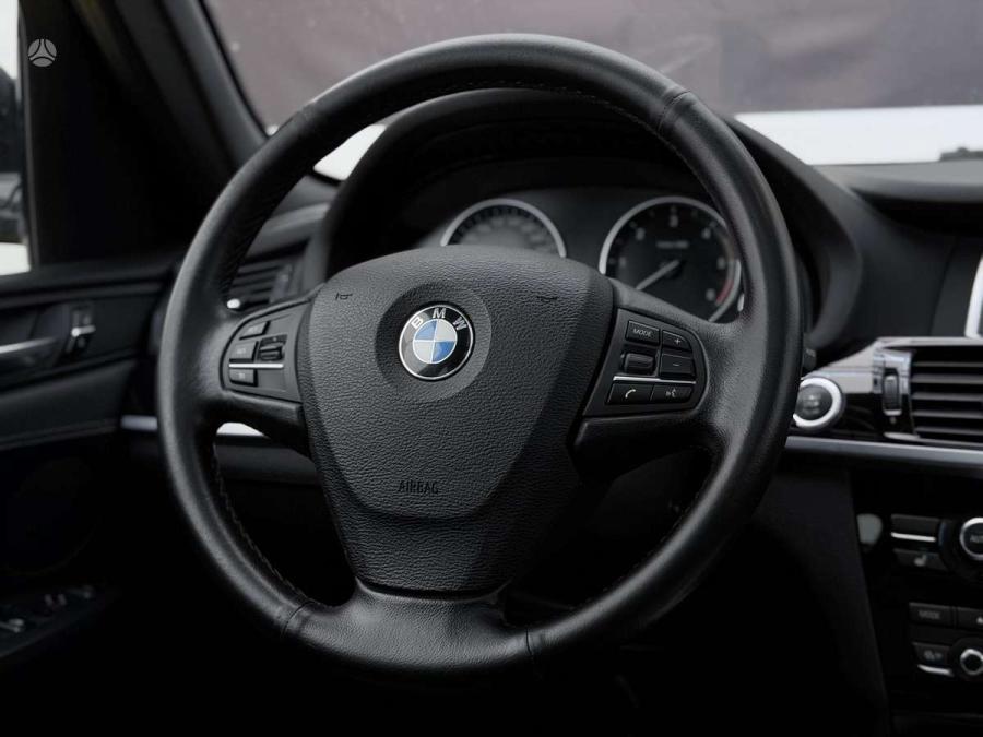 Black BMW X3 2014 in Vilnius, with an engine capacity of 2.00 L and mileage of 298 thousand km for 11000 €, photo 20 on AUTOMOTO.COM.LV