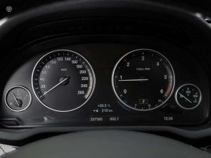 Black BMW X3 2014 in Vilnius, with an engine capacity of 2.00 L and mileage of 298 thousand km for 11000 €, photo 28 on AUTOMOTO.COM.LV