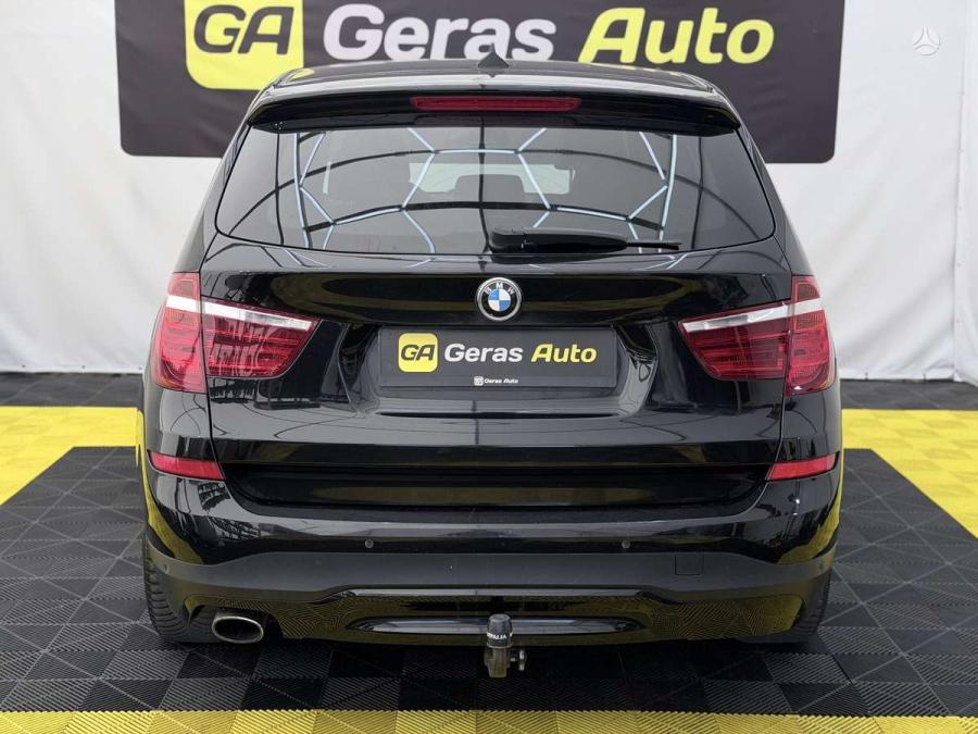 Black BMW X3 2014 in Vilnius, with an engine capacity of 2.00 L and mileage of 298 thousand km for 10700 €, photo 6 on AUTOMOTO.COM.LV