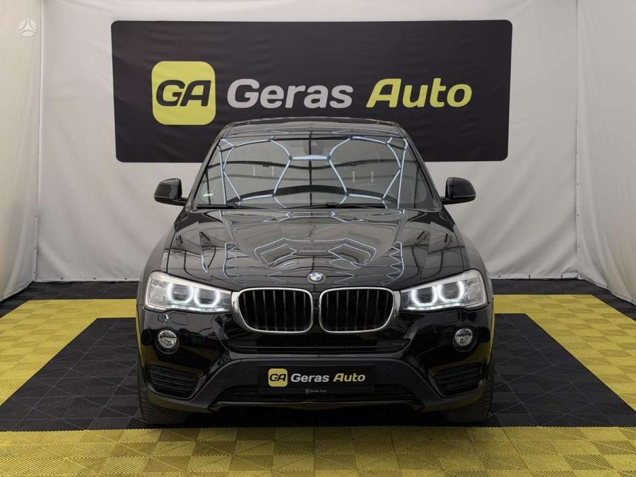 Black BMW X3 2014 in Vilnius, with an engine capacity of 2.00 L and mileage of 298 thousand km for 10700 €, photo 8 on AUTOMOTO.COM.LV