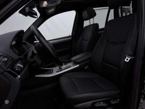 Black BMW X3 2014 in Vilnius, with an engine capacity of 2.00 L and mileage of 298 thousand km for 10500 €, photo 11 on AUTOMOTO.COM.LV