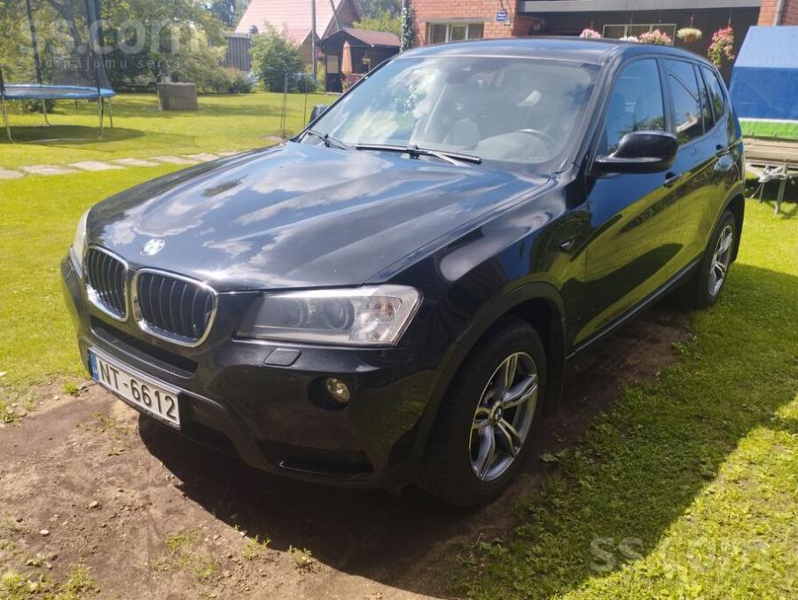 Black BMW X3 2014 in Riga, with an engine capacity of 2.00 L and mileage of 310 thousand km for 12000 €, photo 13 on AUTOMOTO.COM.LV