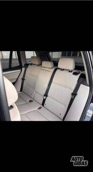 Black BMW X3 2014 in Panevezys, with an engine capacity of 2.00 L and mileage of 327 thousand km for 9200 €, photo 9 on AUTOMOTO.COM.LV