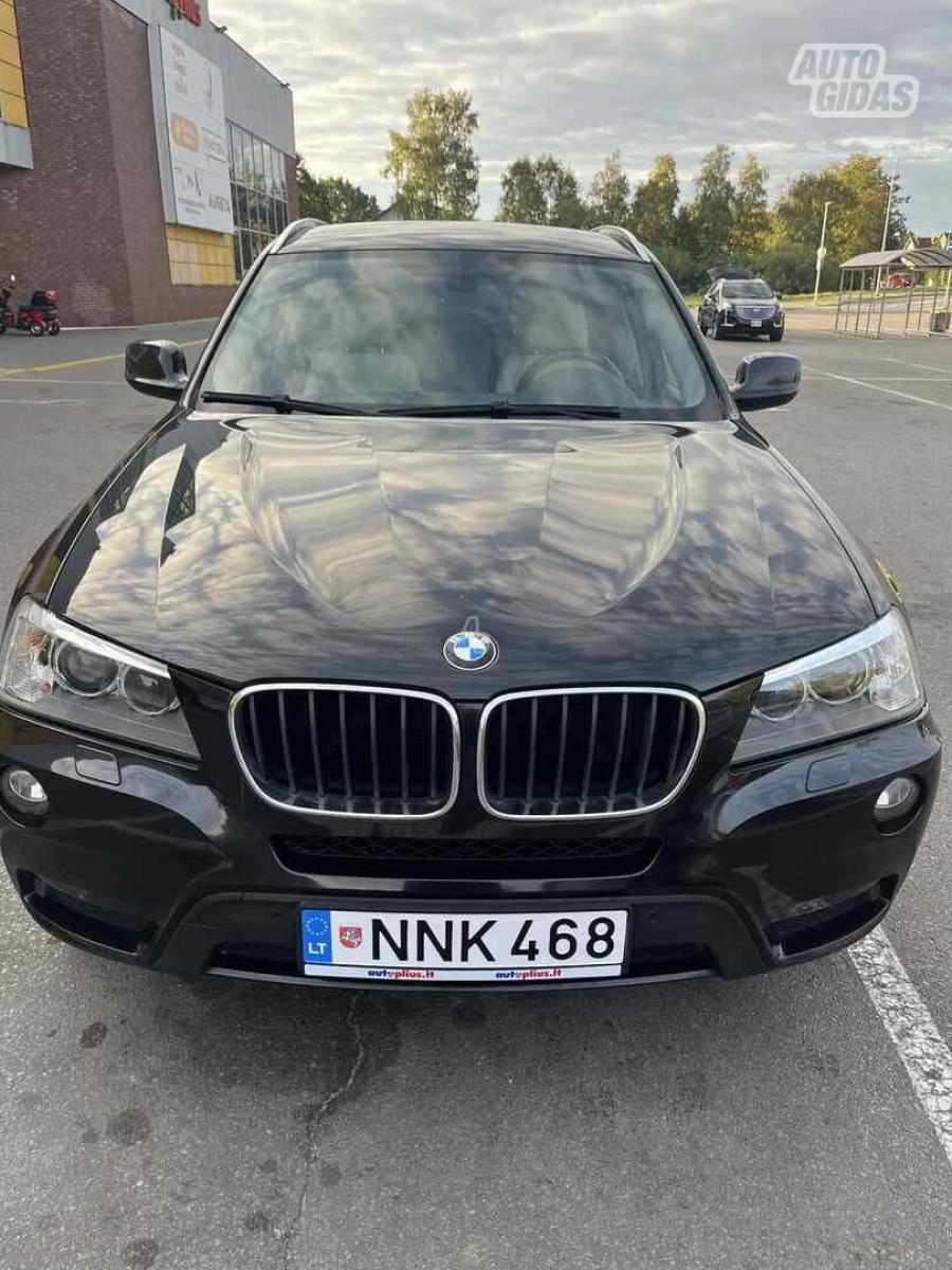 Black BMW X3 2014 in Panevezys, with an engine capacity of 2.00 L and mileage of 327 thousand km for 9200 €, photo 28 on AUTOMOTO.COM.LV