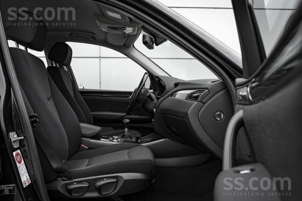 BMW X3 2014 Rīga vietnē Melns BMW X3 2014 Rīga, ar dzinēja tilpumu 2.00 L un nobraukumu 217 tūkst. km par 10750 €, foto 11 vietnē AUTOMOTO.COM.LV