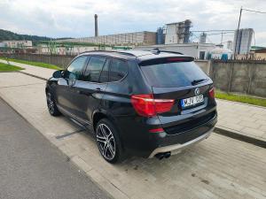 Black BMW X3 2014 in Vilnius, with an engine capacity of 2.98 L and mileage of 282 thousand km for 10900 €, photo 9 on AUTOMOTO.COM.LV
